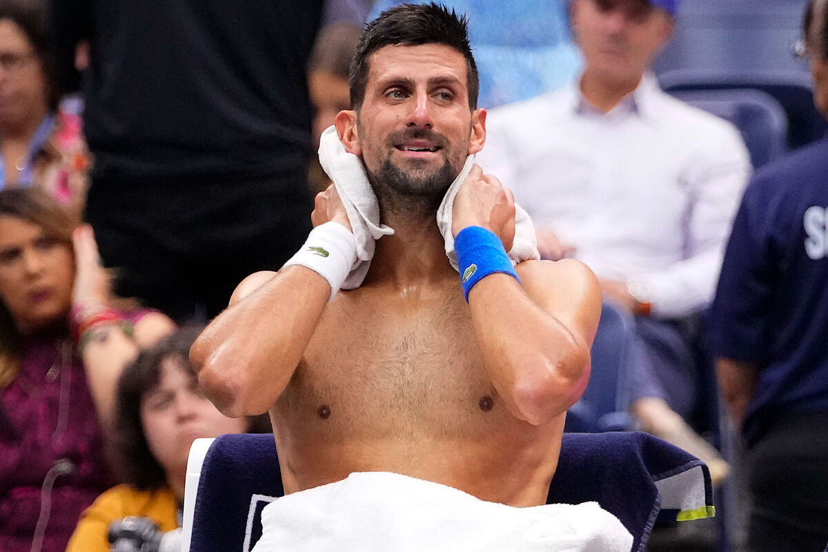 Tennis: Novak Djokovic's reaction at Paris Masters after watching ...
