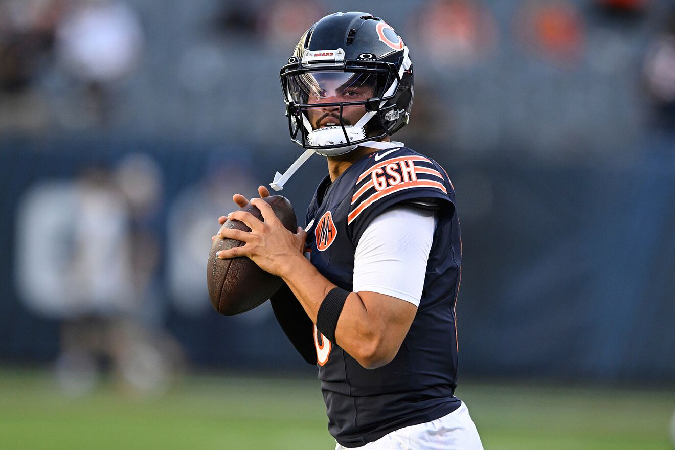 Caleb Williams' teammates take shots at previous Bears coaches while ...