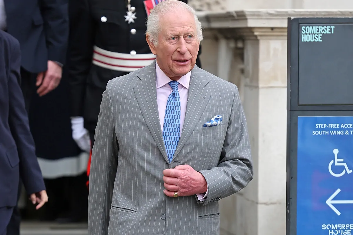 King Charles sparks health concerns amid cancer battle: briefly ...