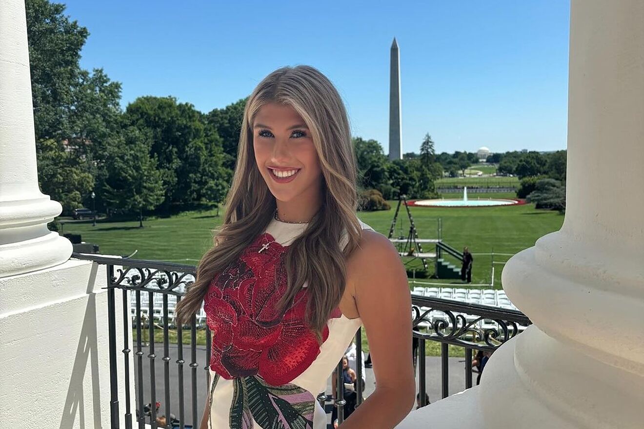 Ava Hunt, daughter of Kansas City Chiefs' owner, 'deeply wounded' after ...