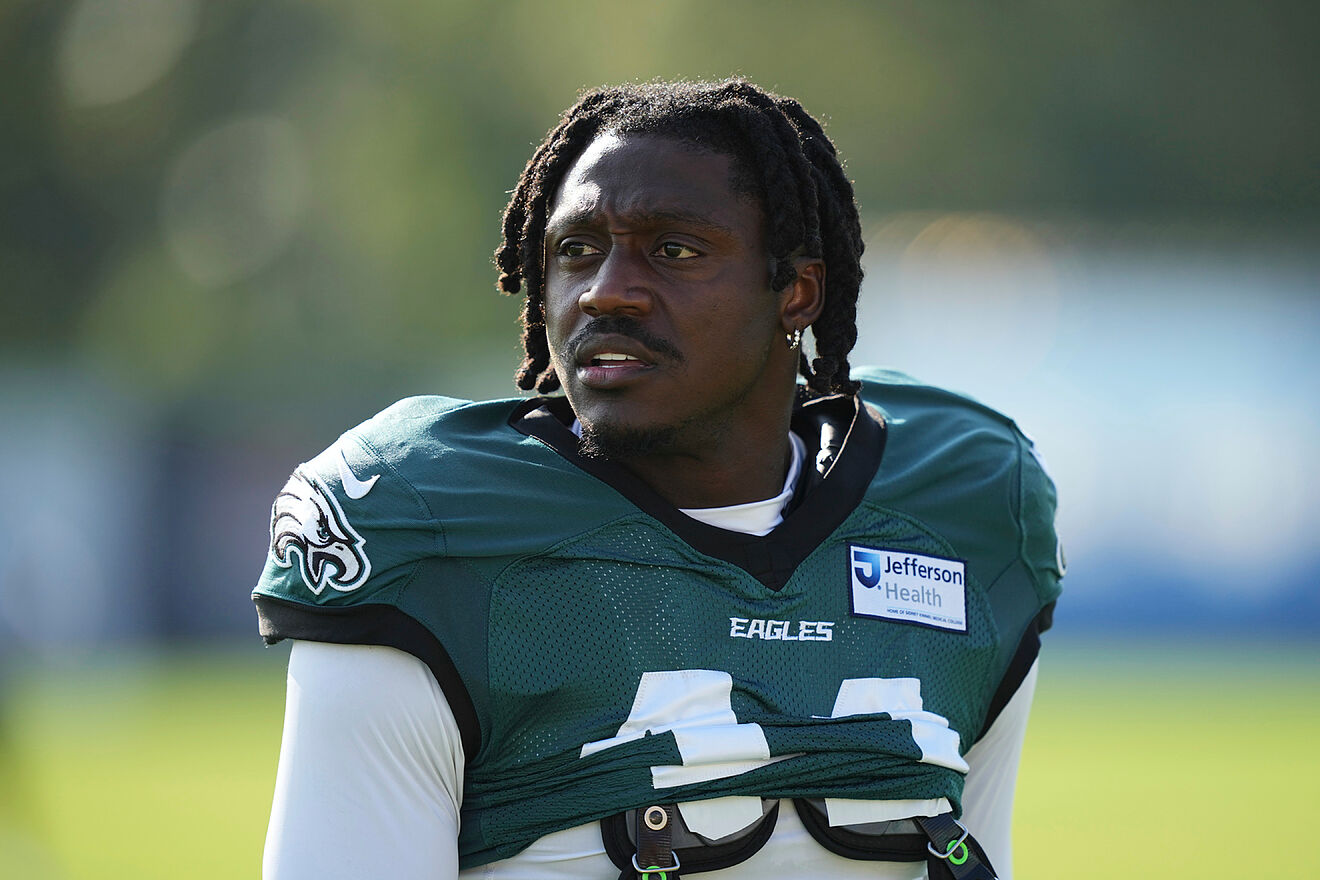 From star to silent: The statistics behind A.J. Brown's shocking start ...