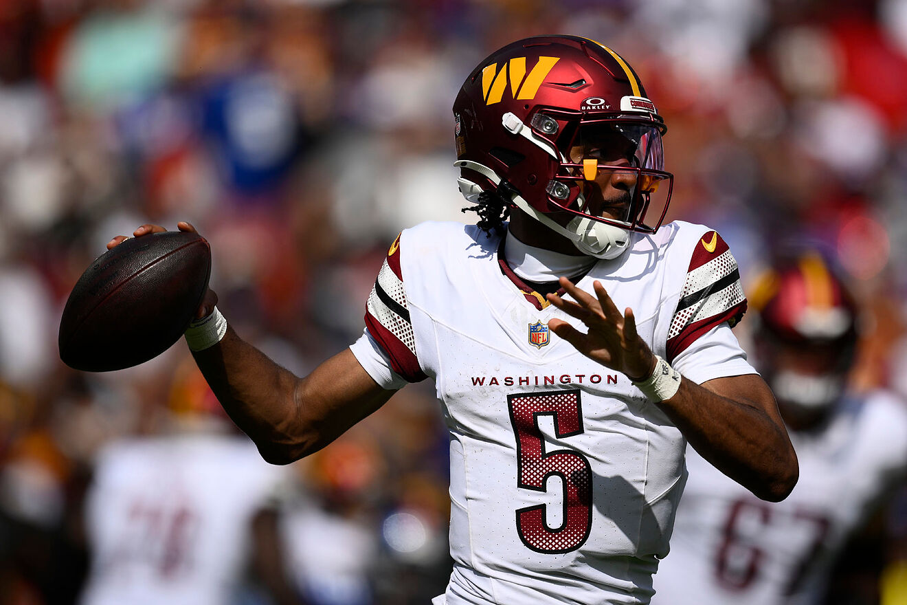 Tom Brady reveals private chat with Jayden Daniels' mom and the ...