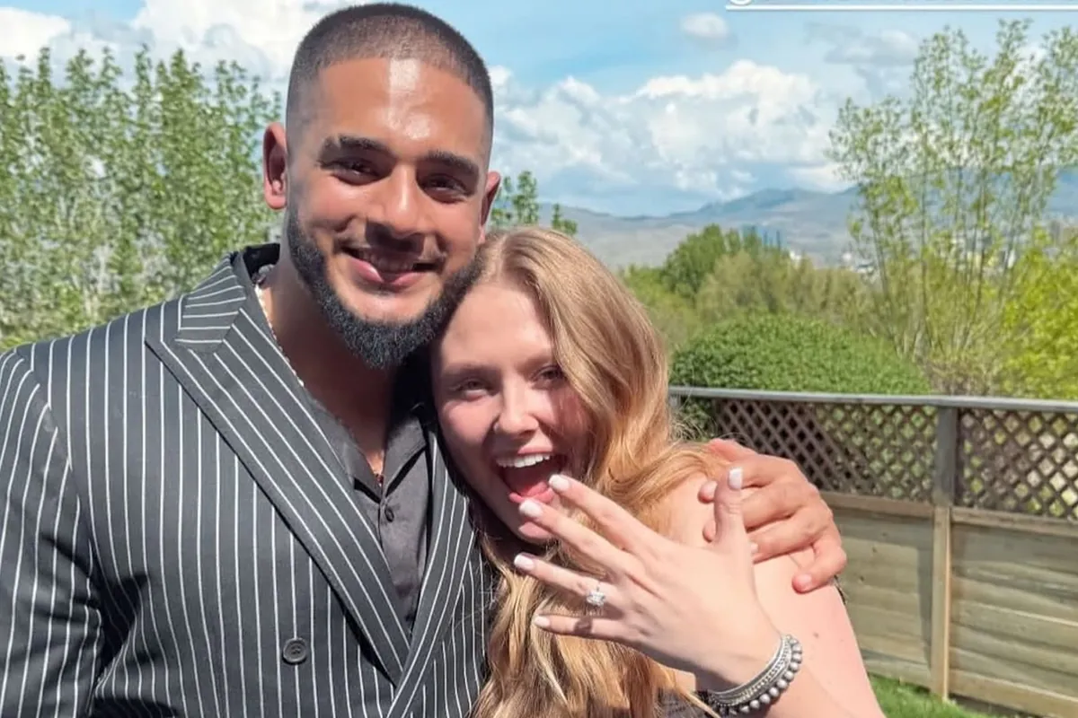 First Egyptian to be selected in the NFL Draft proposed to his ...