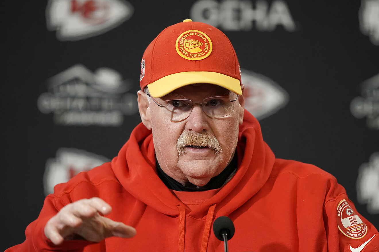 Skip Bayless criticized Andy Reid over Travis Kelce incident: Sold his ...