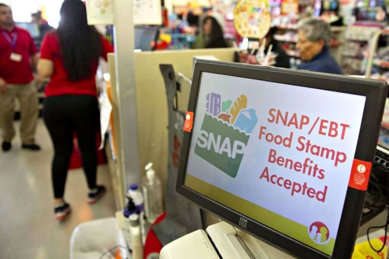 SNAP Increase 2023 Chart: How much did food stamps increase? | Marca