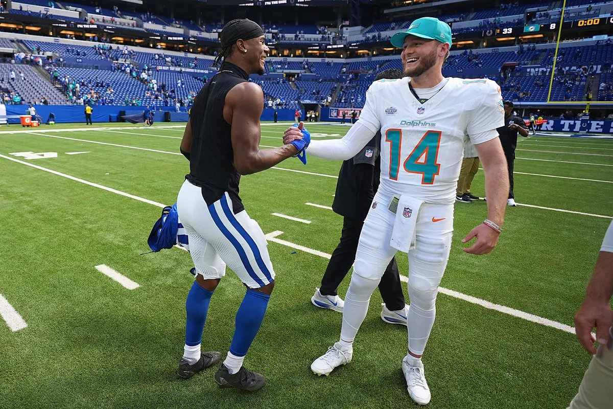 Quinn Ewers takes the lead for the Dolphins as they request that Tua ...