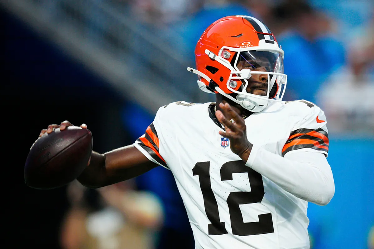 Kevin Stefanski confirms Shedeur Sanders as third-string QB: Browns ...