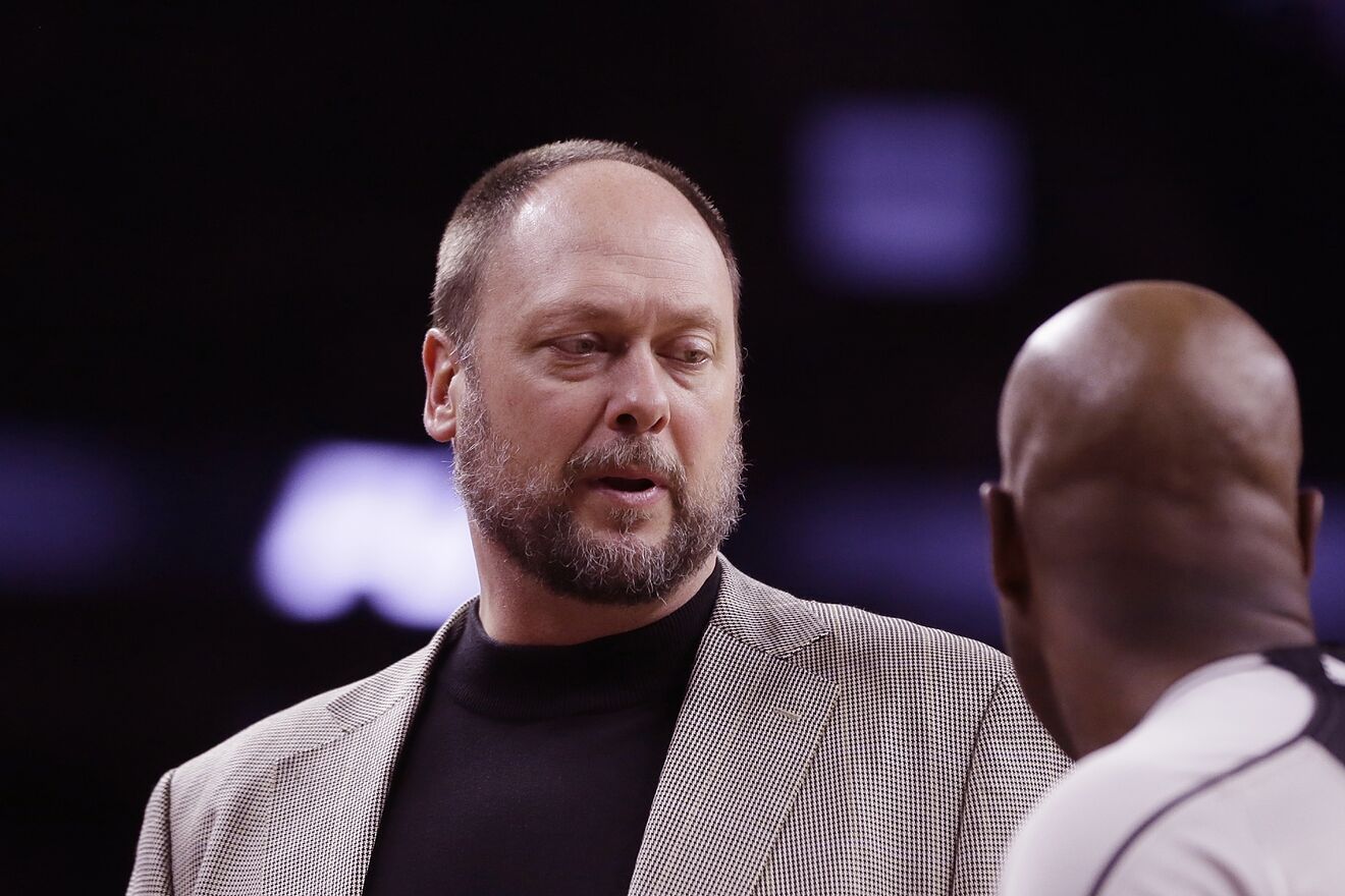 Joe Wolf cause of death: North Carolina star and ex-Milwaukee Bucks coach dies aged 59 | Marca