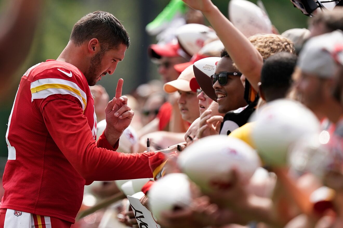 Another Chiefs' star could be fined for MAGA hat after Patrick Mahomes ...