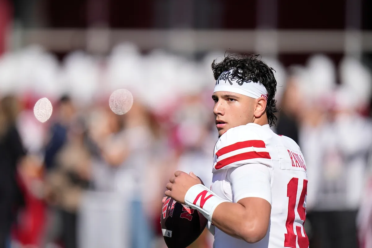 Taylor Raiola celebrates major career step as brothers Dylan and Dayton ...