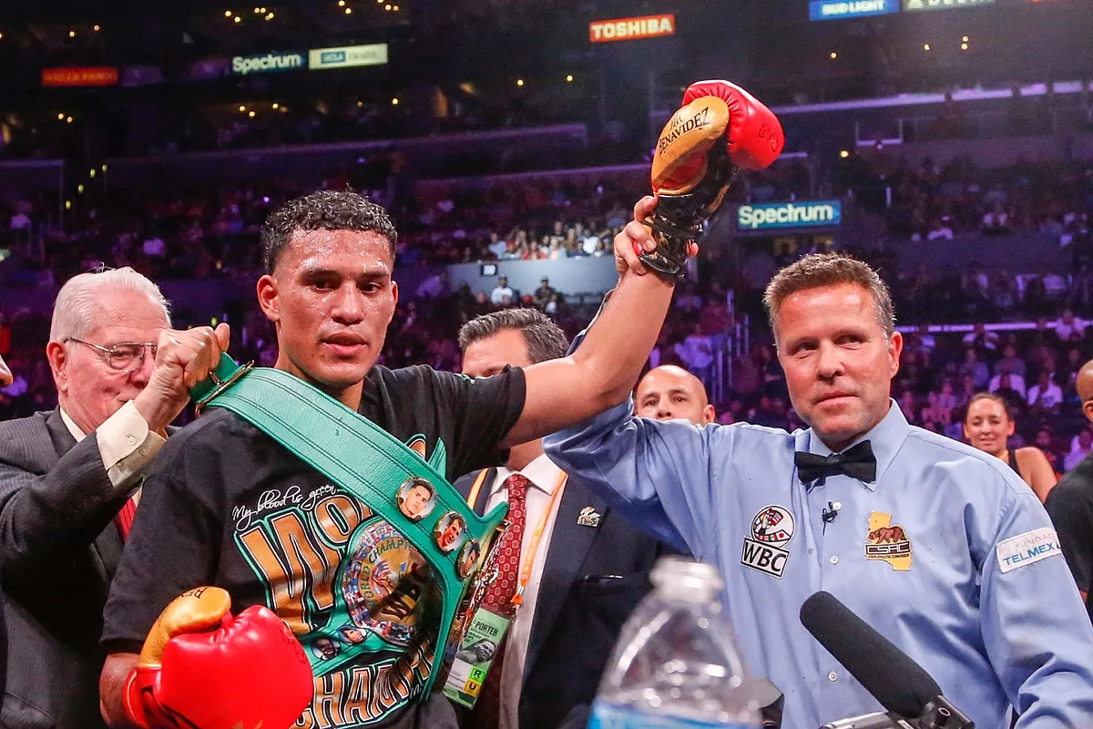 Benavidez's father says boxing organizations are protecting Canelo ...