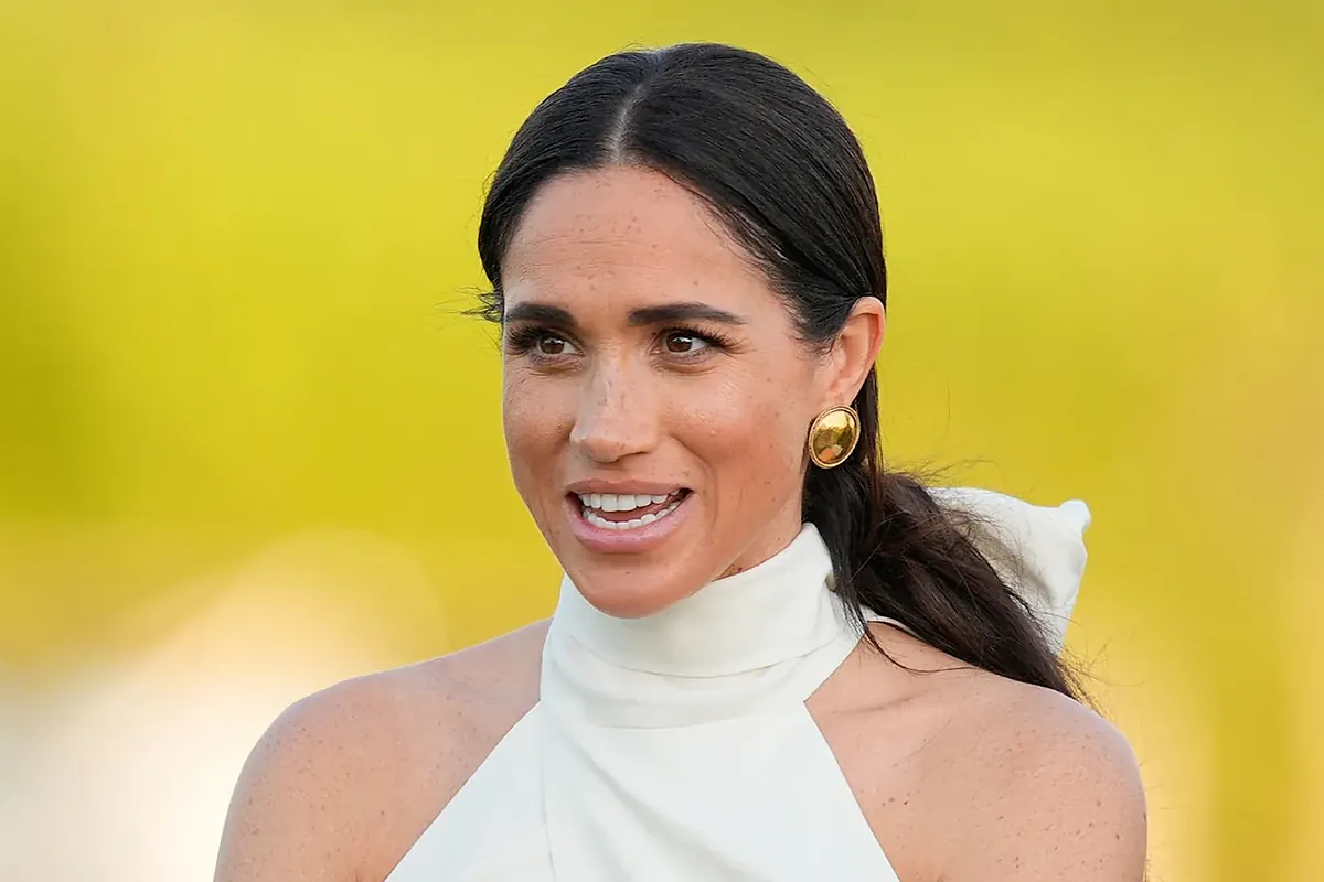 Meghan Markle's evolving body language shows a shift from 'trophy wife ...