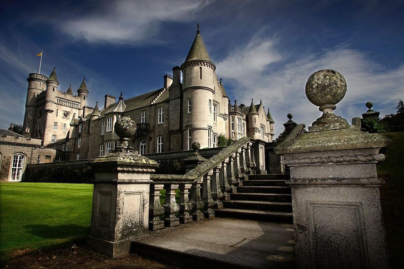 Inside Balmoral Castle: the secret stories of Queen Elizabeth's ...