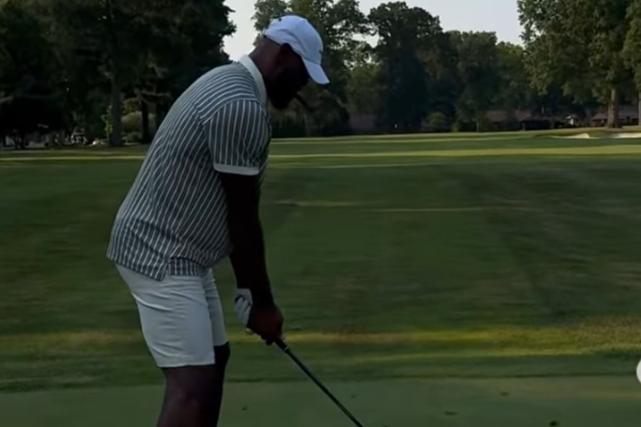 LeBron James opens up about his awkward golf swing and guesses his ...