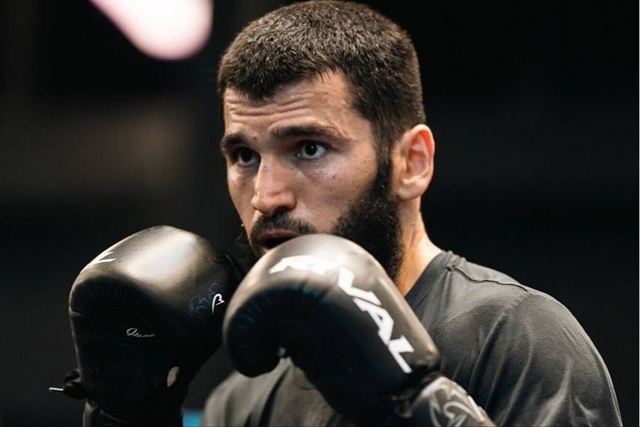 Artur Beterbiev channels Muhammad Ali's spirit as he's ready to face ...