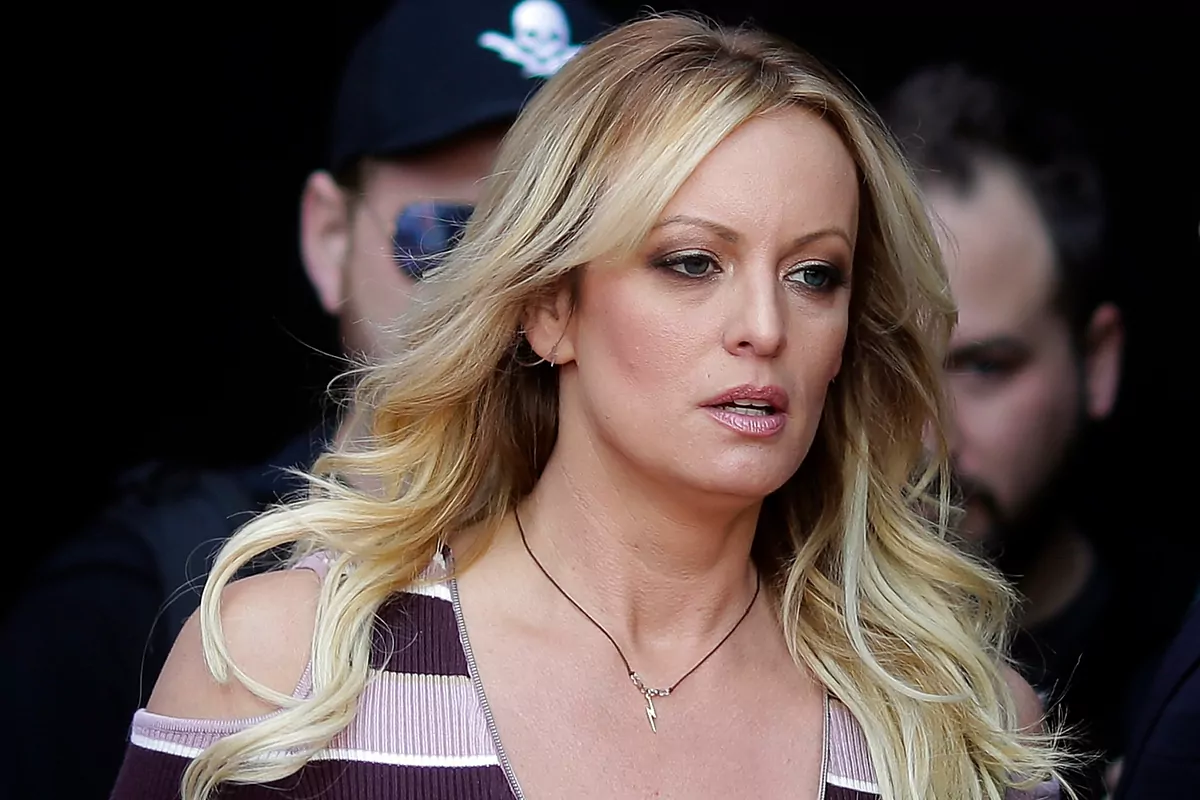 Stormy Daniels seems worried her accusations against Donald Trump will ...