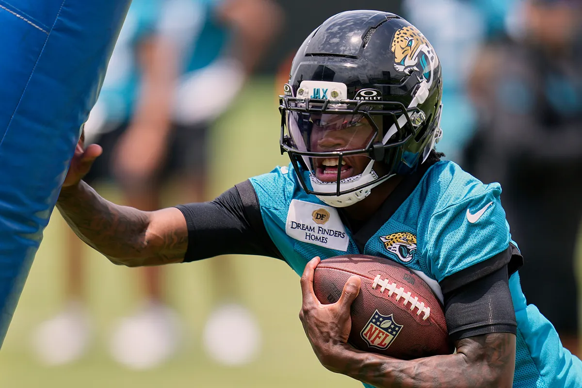 Expectations for Travis Hunter are sky-high and the NFL will have a historic player, insider ...