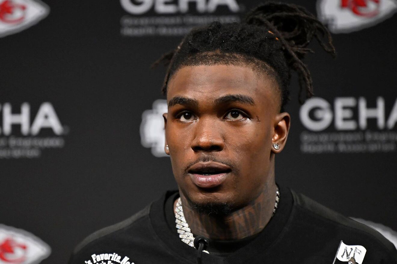 Watch Chiefs WR Rashee Rice's Lamborghini get wrecked in leaked dash ...