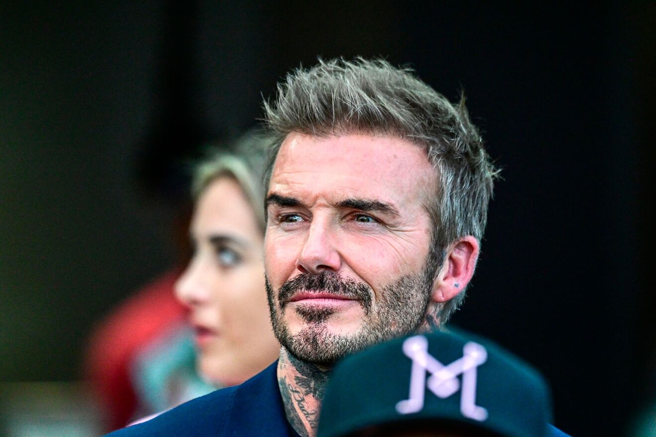 David Beckham raises alarm bells after appearing with a more swollen ...