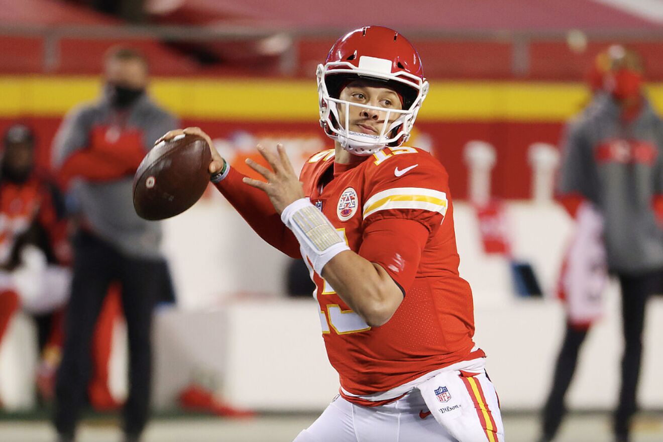 Patrick Mahomes 'distances' himself from his brother Jackson in ...