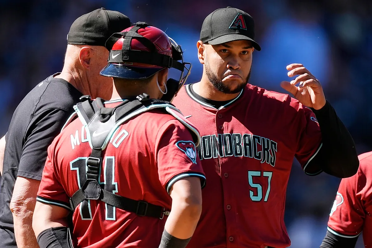 Diamondbacks reshuffle after playoff elimination: pitching coach Brent ...