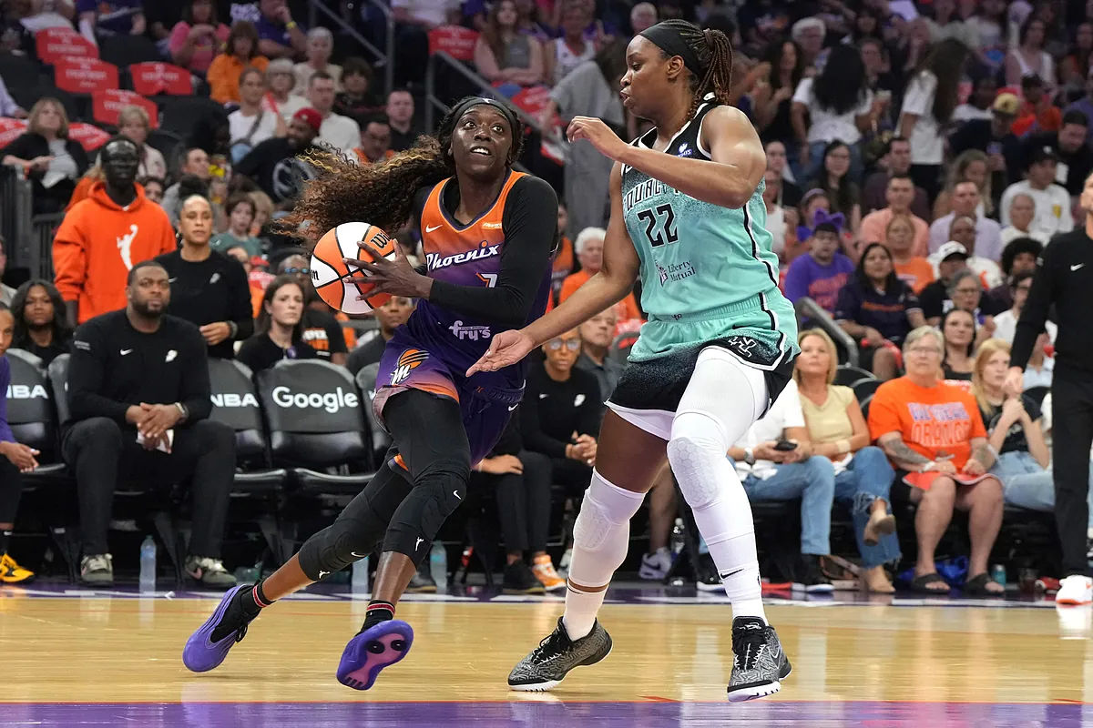 WNBA playoff bonuses highlight vast financial gap with NBA | Marca
