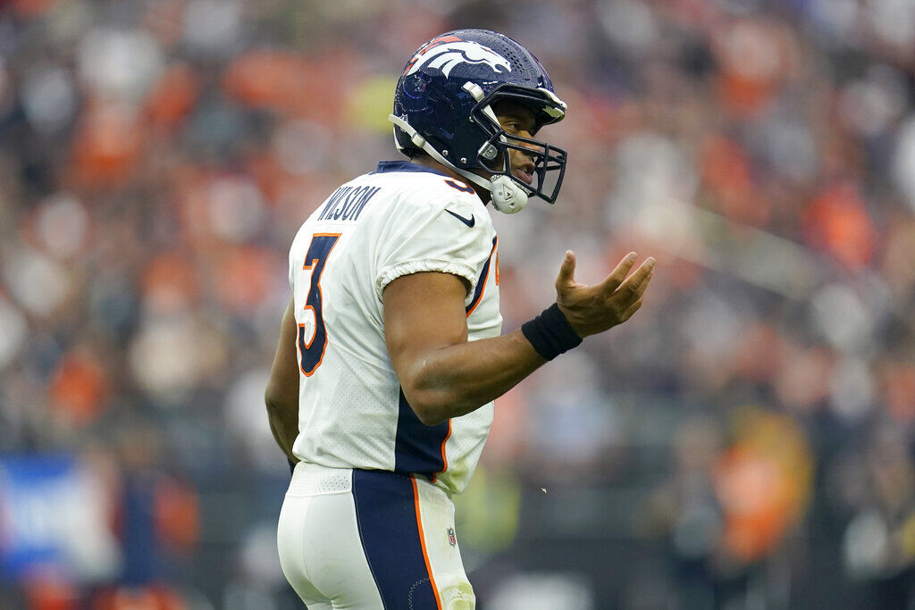 Russell Wilson has a sore shoulder: Broncos on high alert for Thursday ...