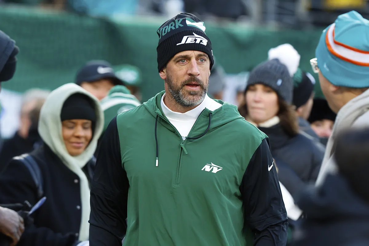 Aaron Rodgers busy supporting golfers on Venmo as NFL future remains ...