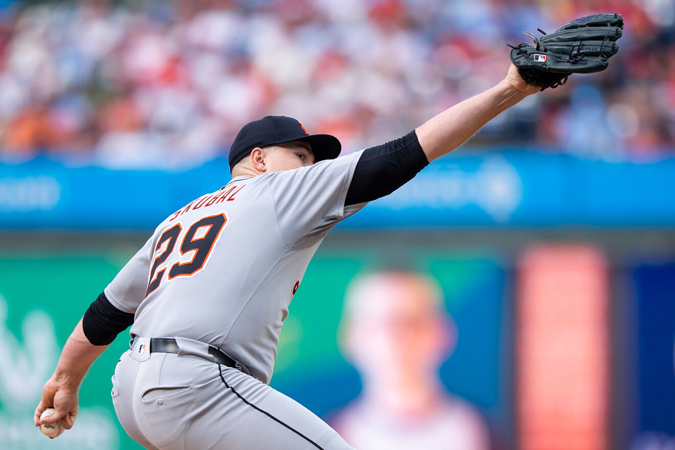 Paul Skenes loses another race to the lefty who proclaims himself the ...