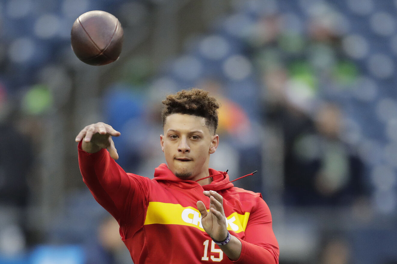 Patrick Mahomes' epic high school basketball moves resurface in viral ...