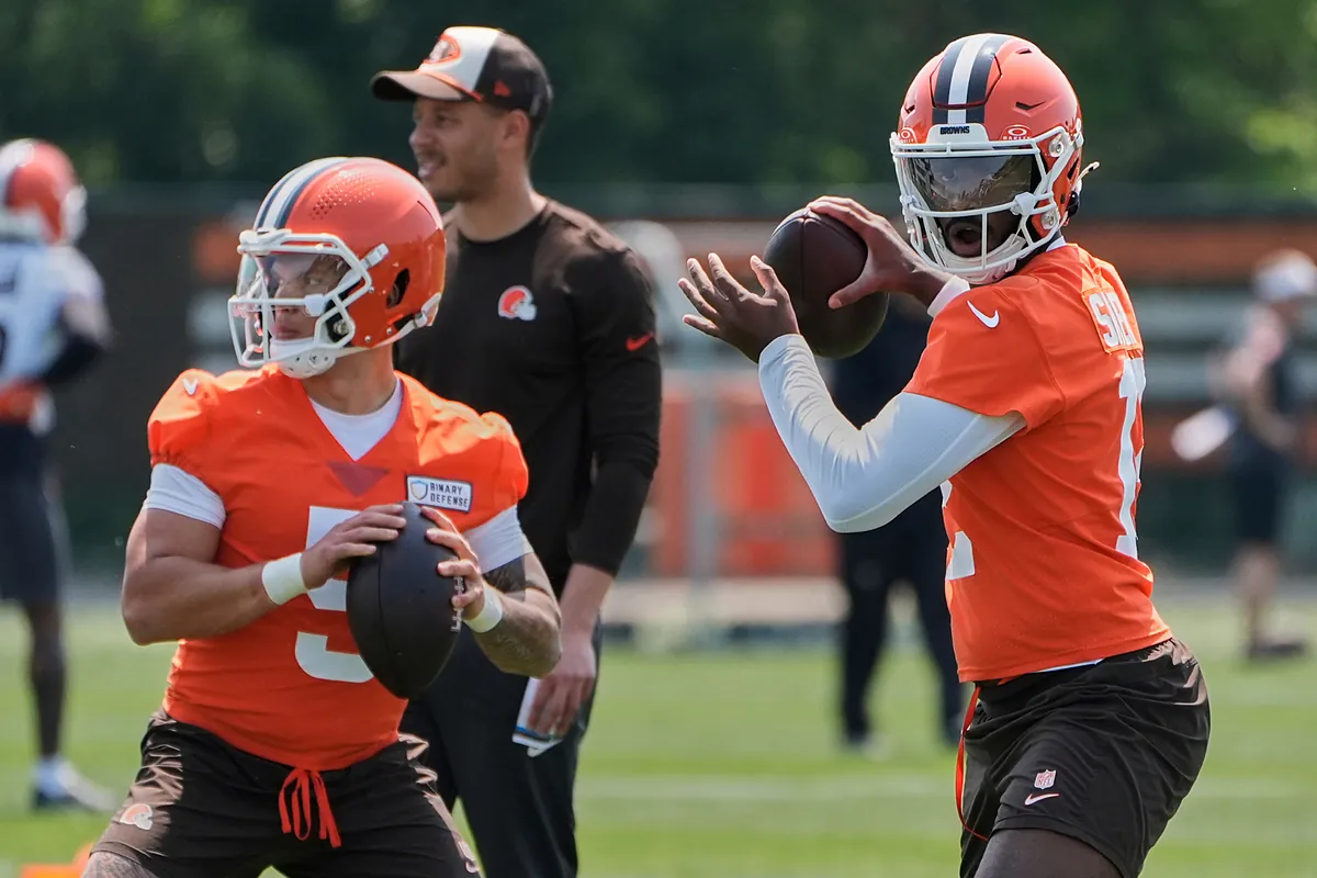 The Cleveland Browns' quarterback depth chart will take a surprising ...