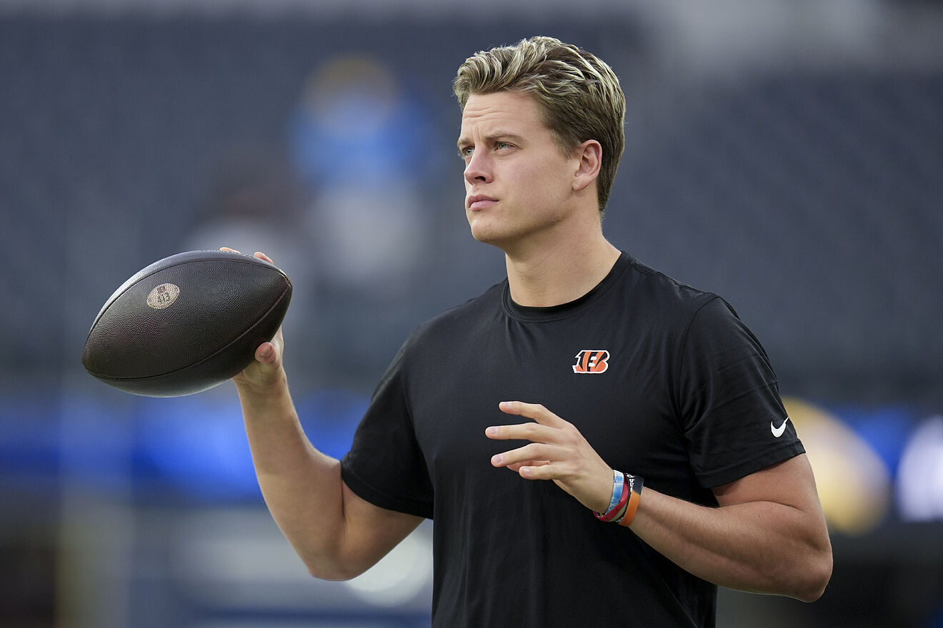 Joe Burrow doesn't care about Flacco, Gabriel, or Sanders: He's focused ...