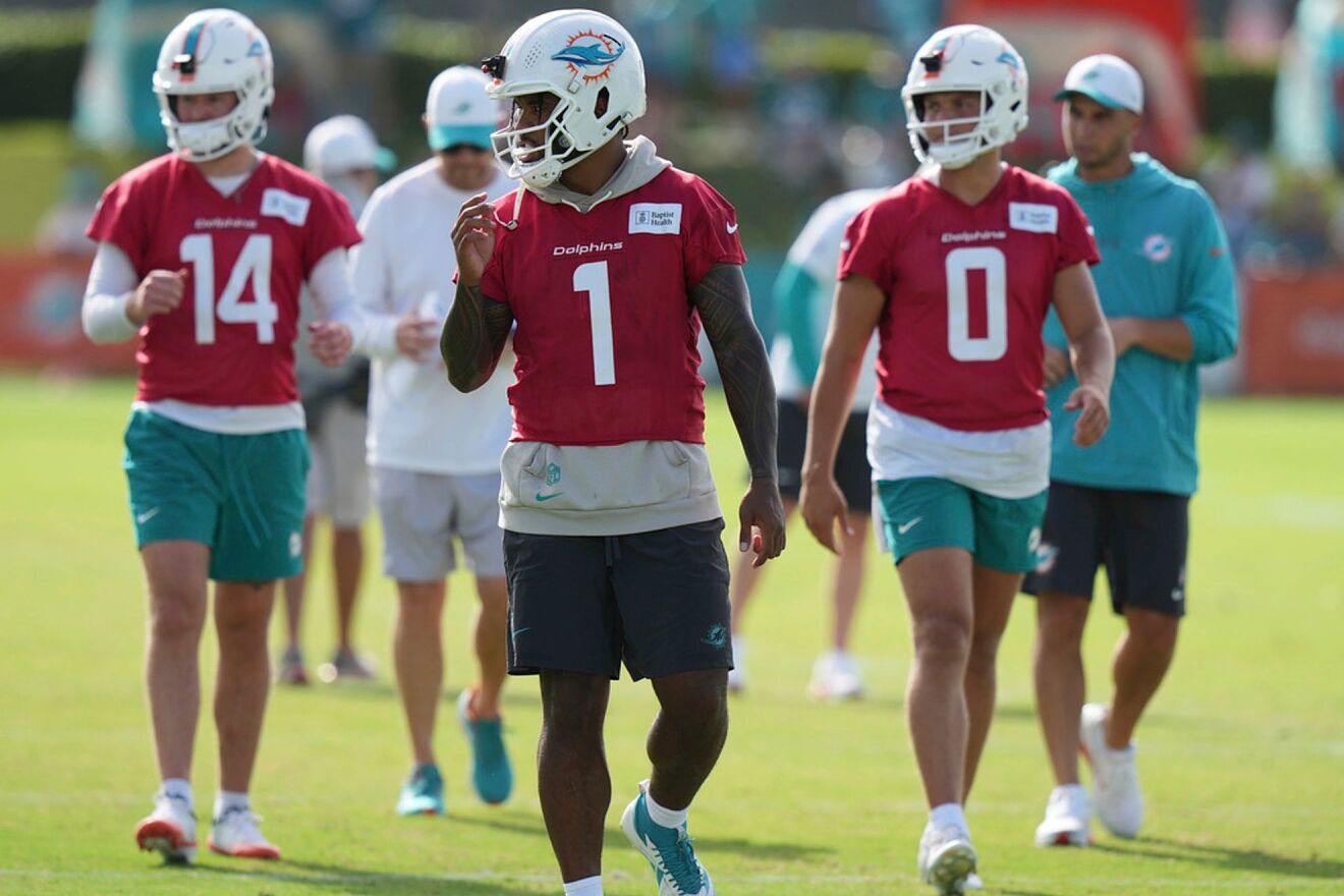Zach Wilson named QB2 as Quinn Ewers builds toward Dolphins' depth ...