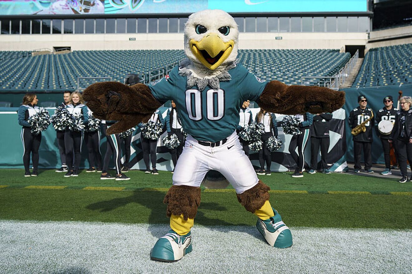 Philadelphia Eagles Mascot: Who is he, how much does he earn and why is ...