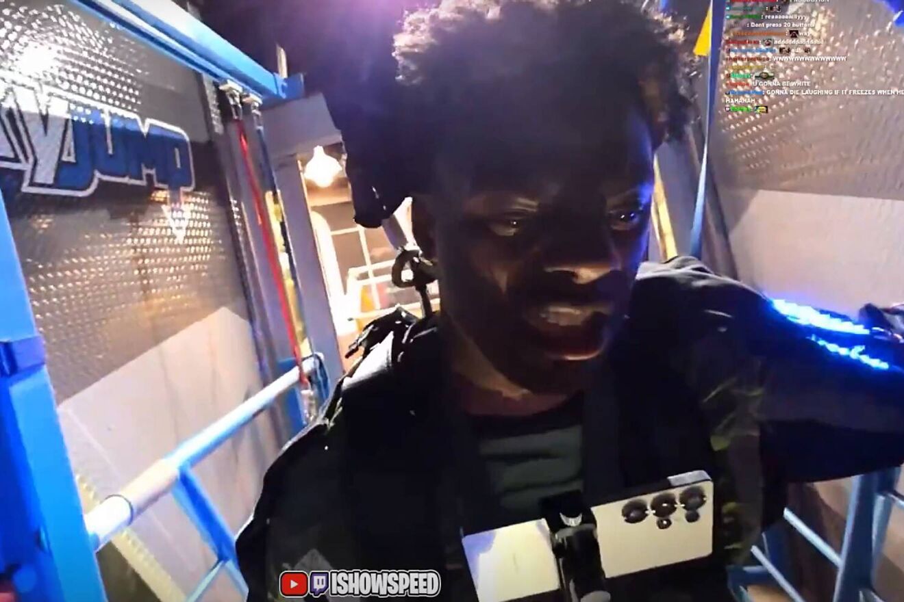 iShowSpeed experiences a daring moment by jumping from the STRAT in Las ...