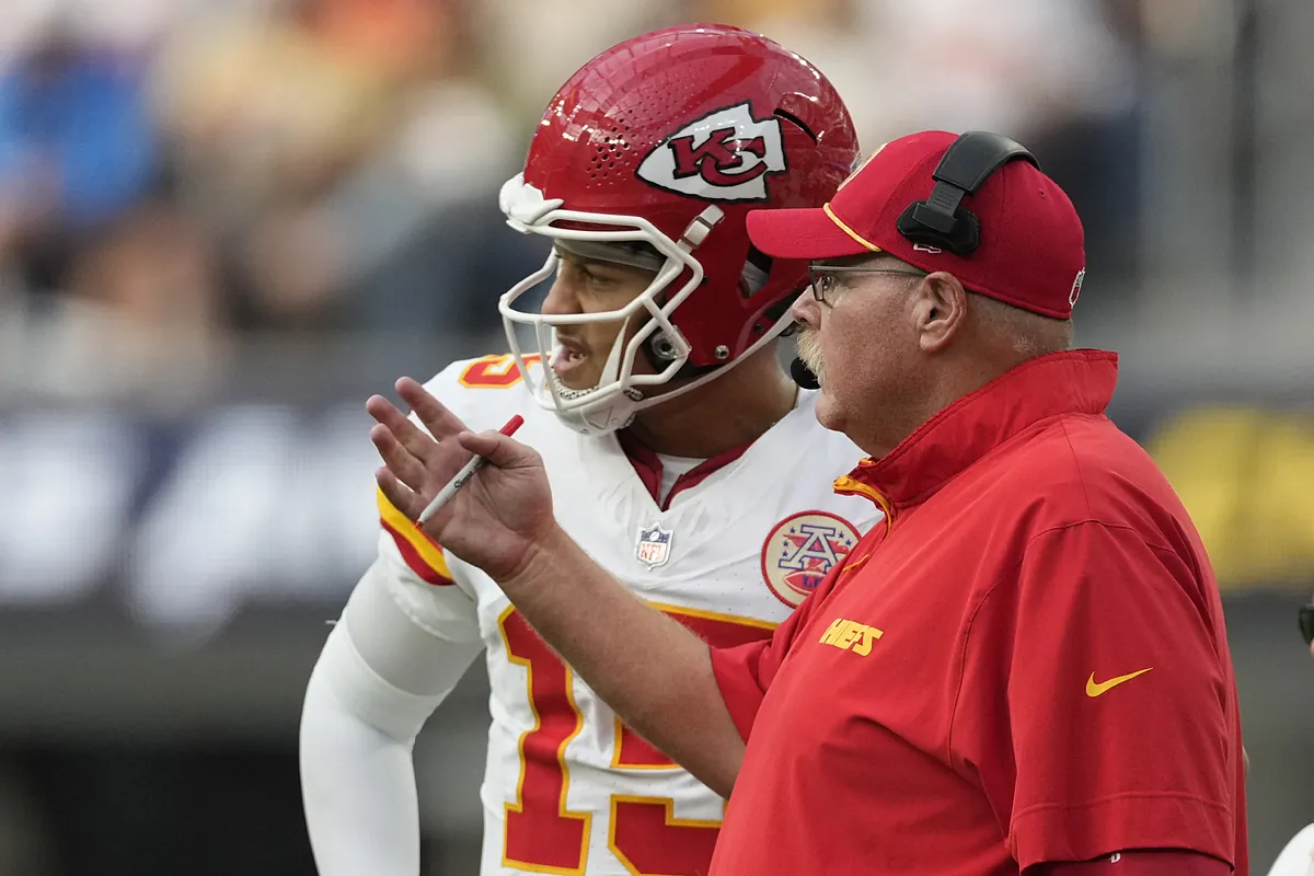 What's the secret to getting Patrick Mahomes back on track? | Marca