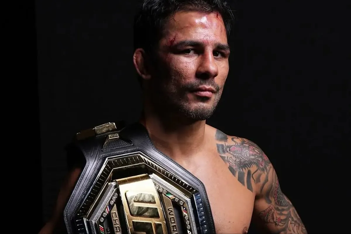 Alexandre Pantoja Net Worth: How much he gets paid per fight in the UFC ...