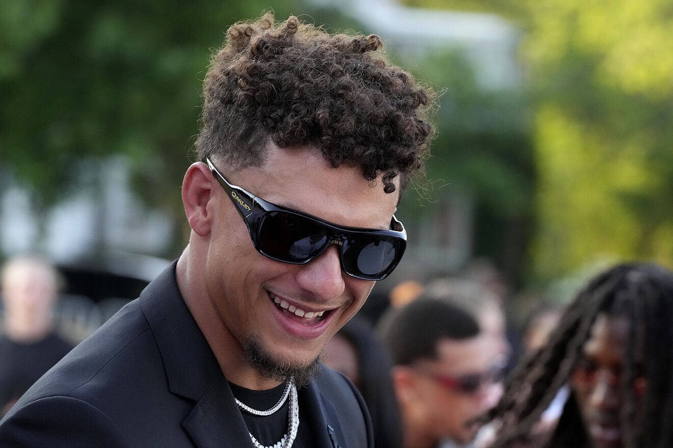 The secret inside the Chiefs' Super Bowl ring: Patrick Mahomes' winning ...