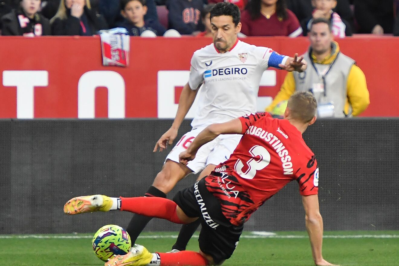 Sevilla FC: Augustinsson se marcha cedido al Anderlecht | Marca