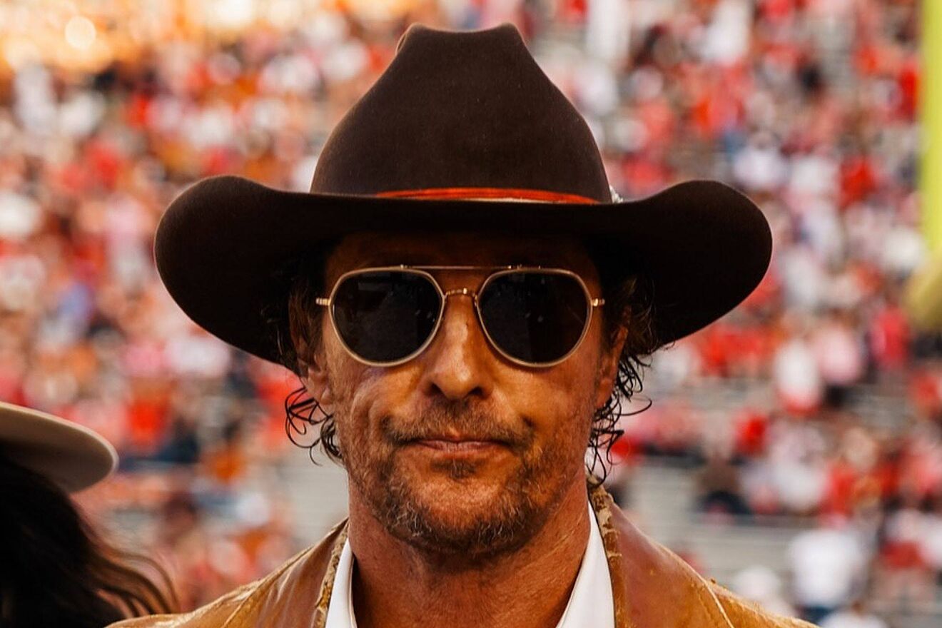 Matthew McConaughey turns down a fan that wanted him to wear a Ohio ...