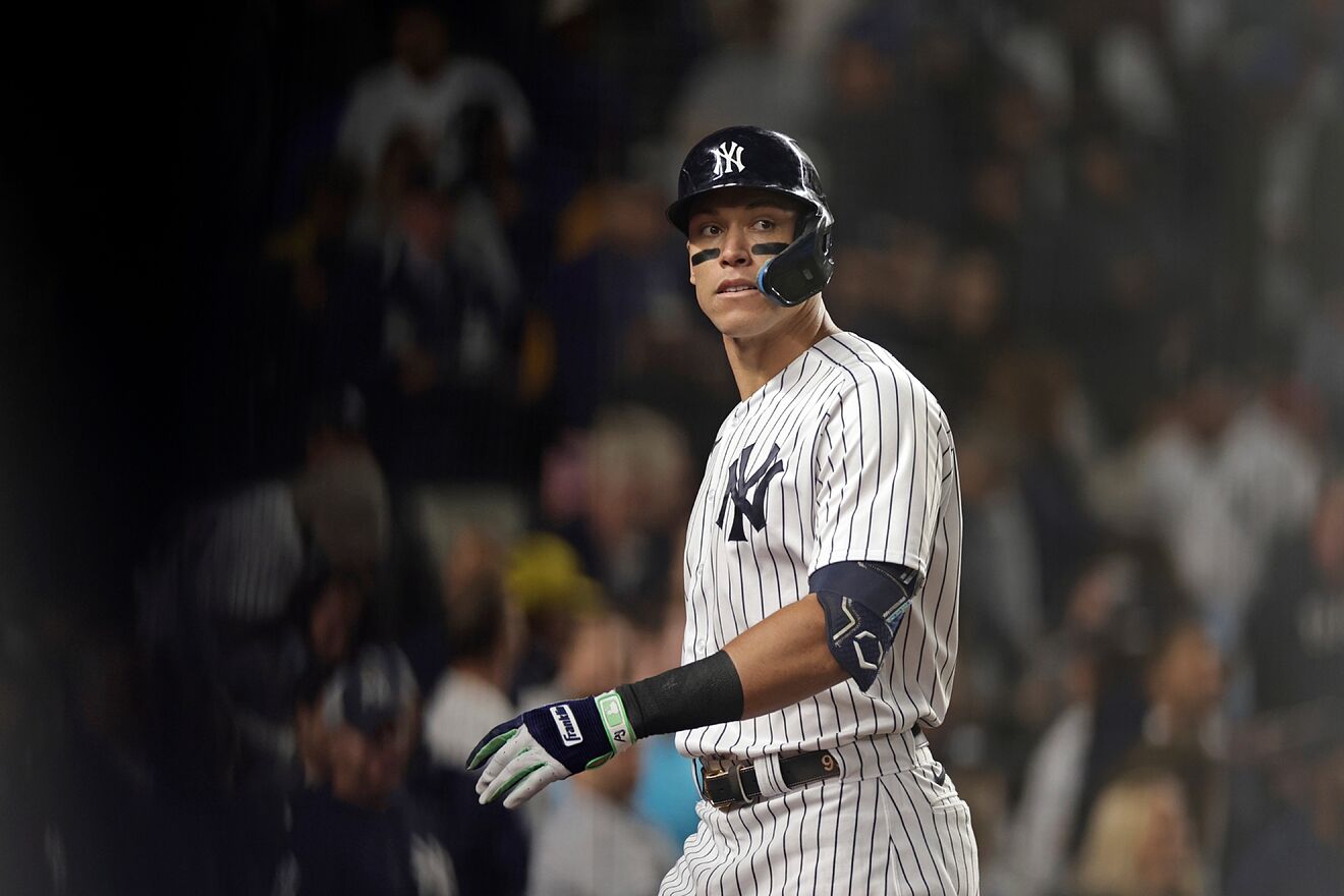Aaron Judge still suffering from Dodgers Stadium fence collision injury, even with plasma ...