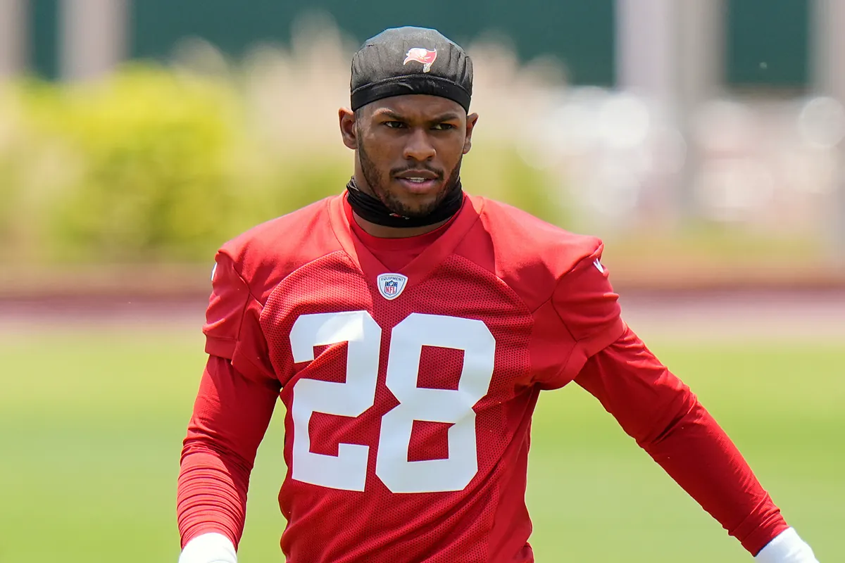 Shilo Sanders is asked if he has a girlfriend and his surprising answer ...